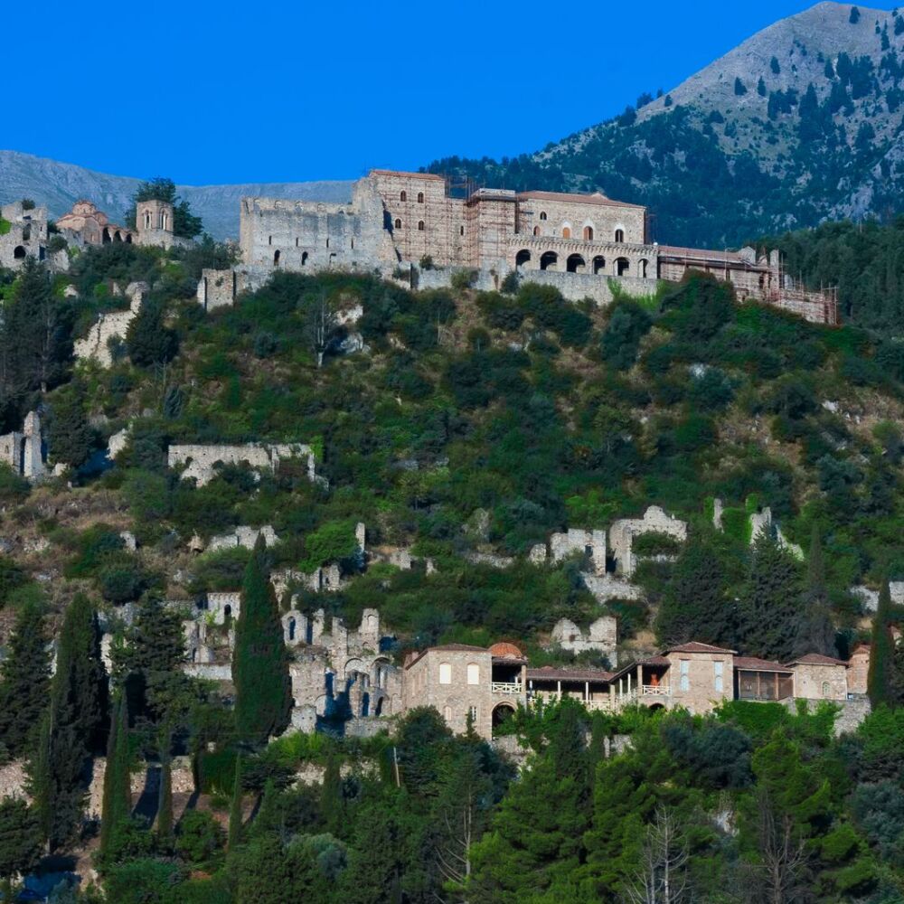 Mystras is situated on the slopes of Taygetos Mountain